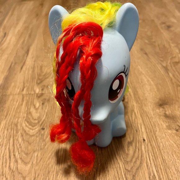 My Little Pony | Toys | My Little Pony Rainbow Dash Styling Pony | Poshmark